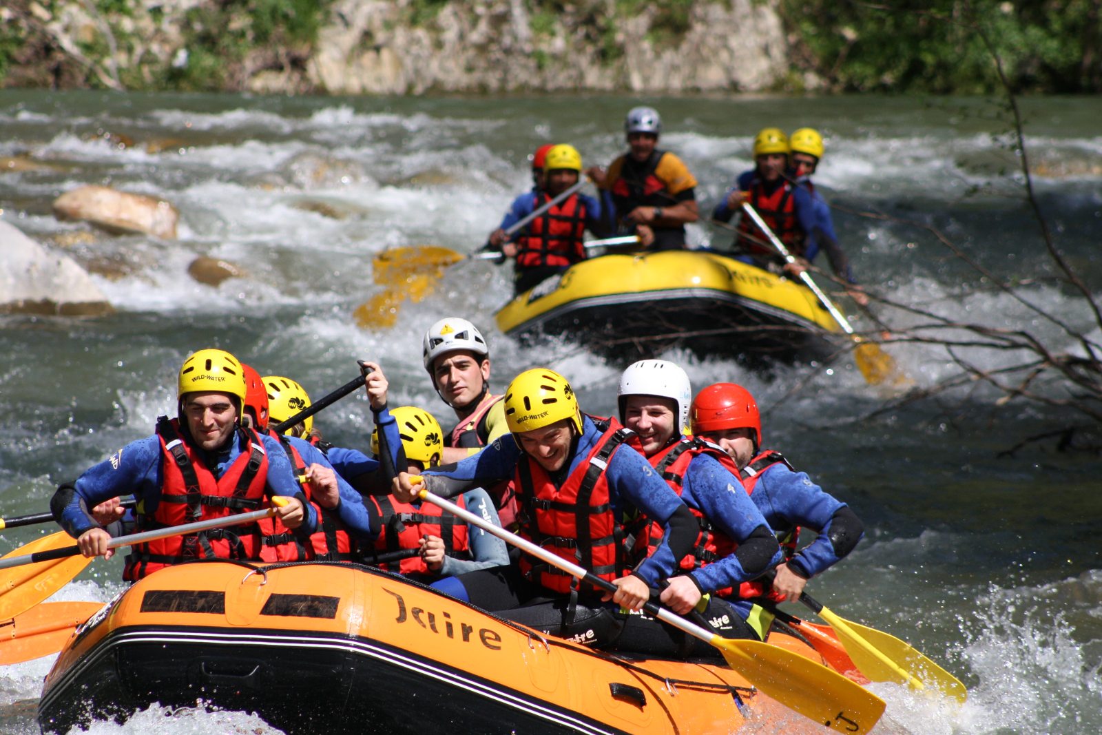 Hacer Rafting - ¿Qué es el rafting? - Conoce este deporte de aventura